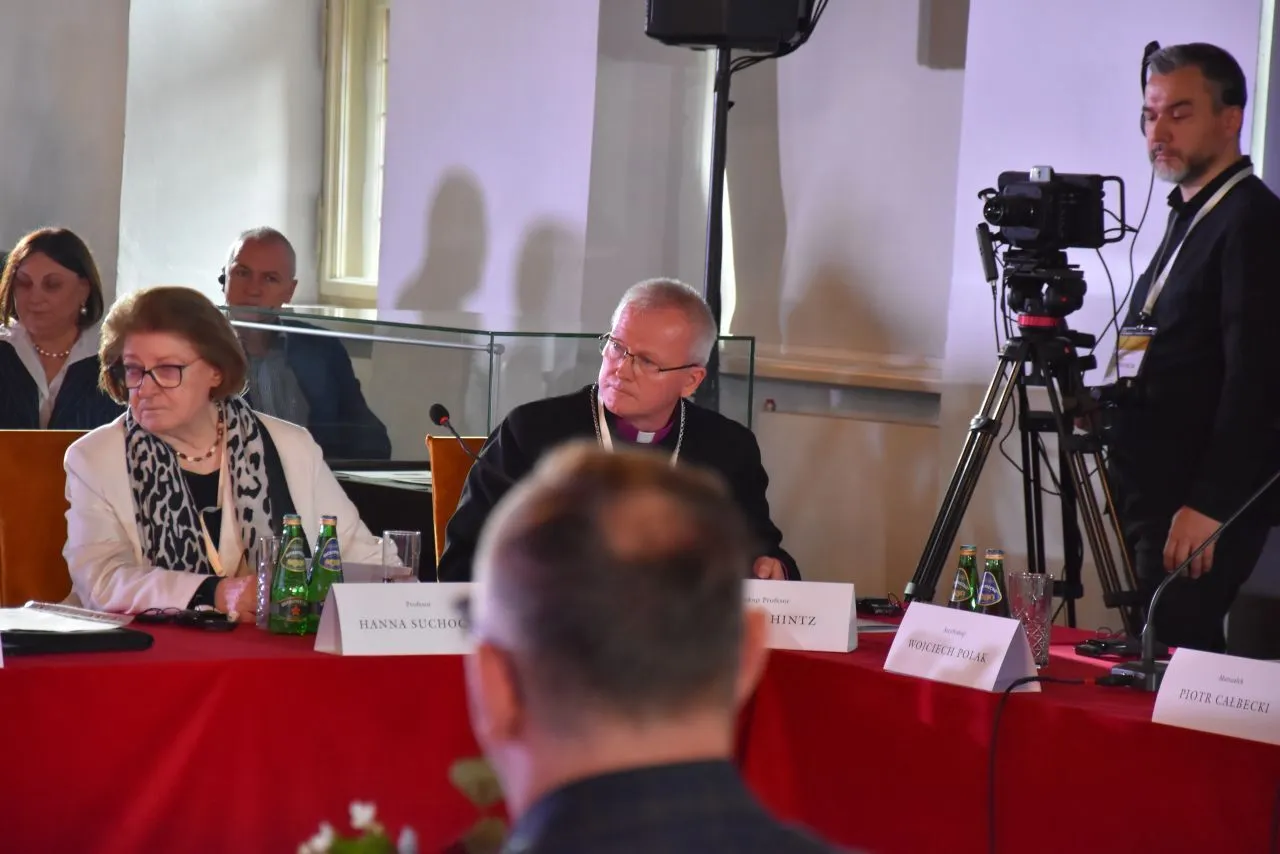 Bp Marcin Hintz uczestnikiem Colloquium Charitativum Novum w Toruniu ...
