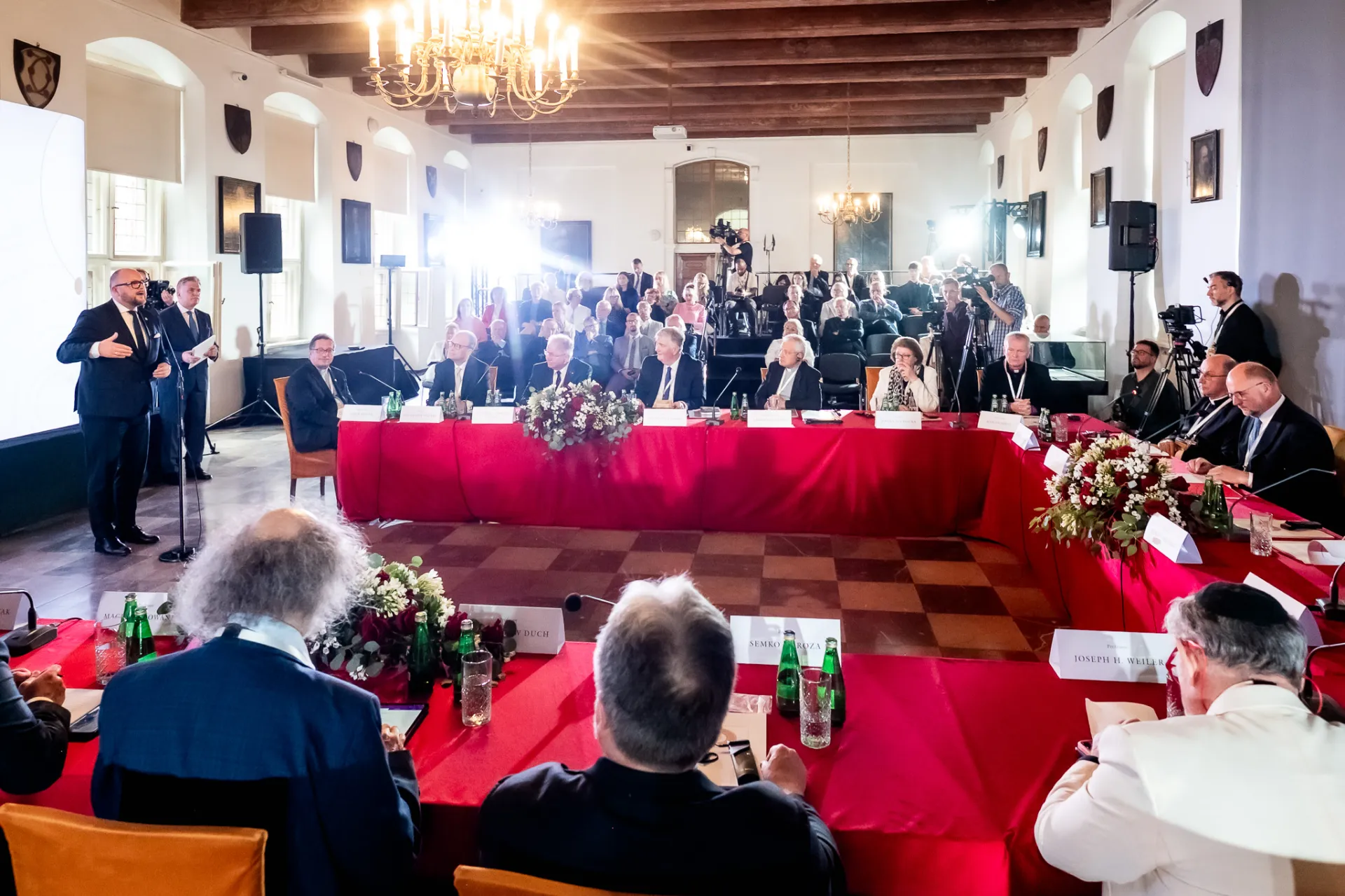 Bp Marcin Hintz uczestnikiem Colloquium Charitativum Novum w Toruniu ...